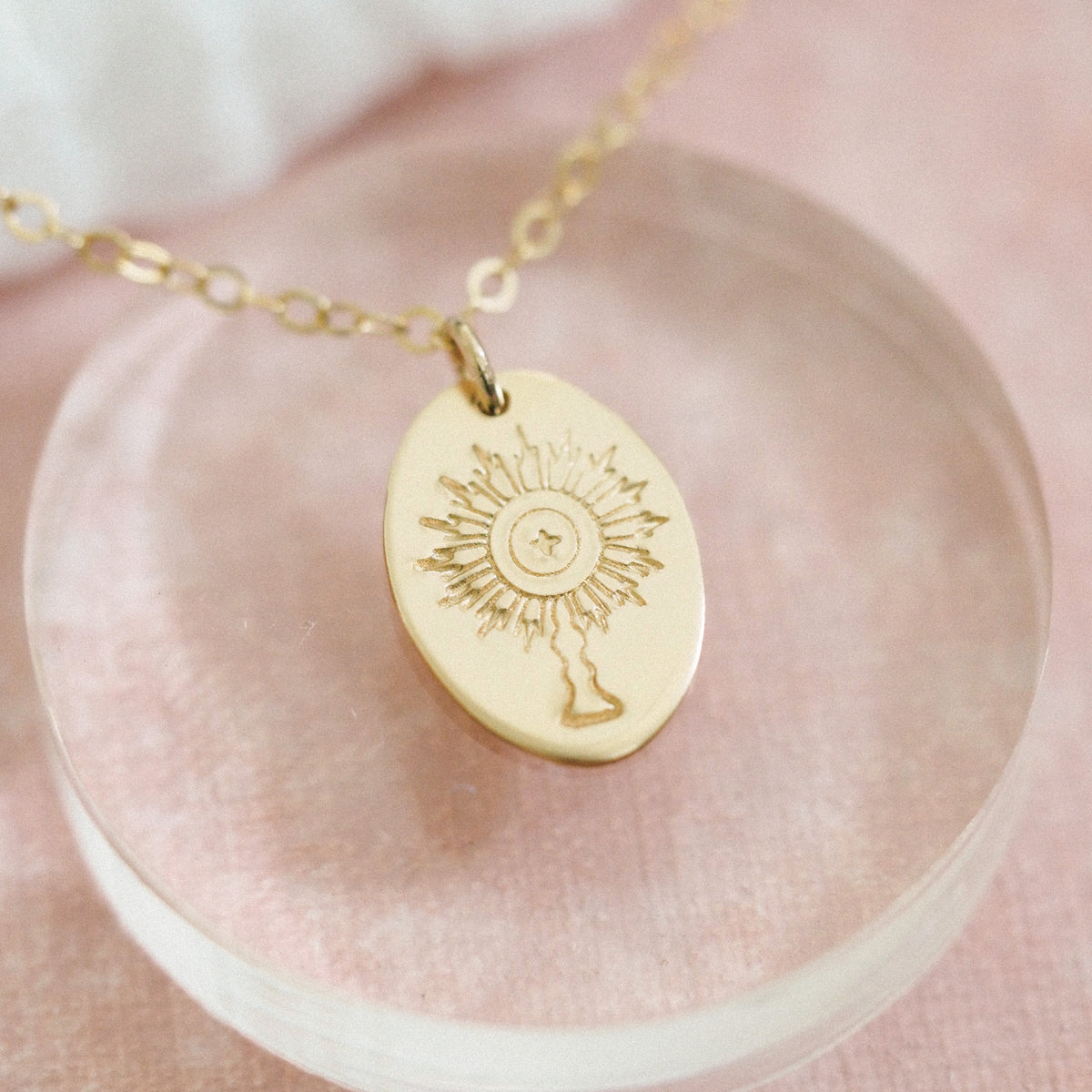 Monstrance Necklace – Stella & Tide